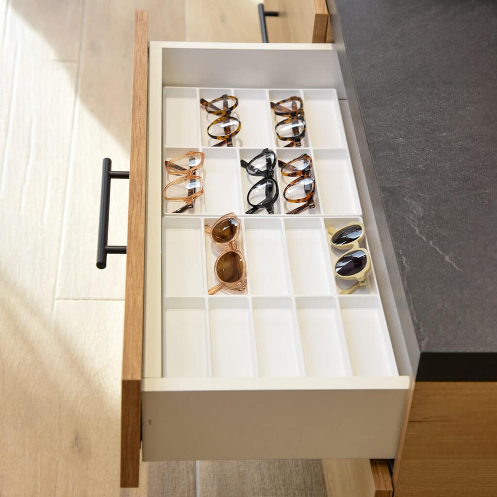 Plateau PVC pour le rangement de vos tiroirs - Masquelier.fr